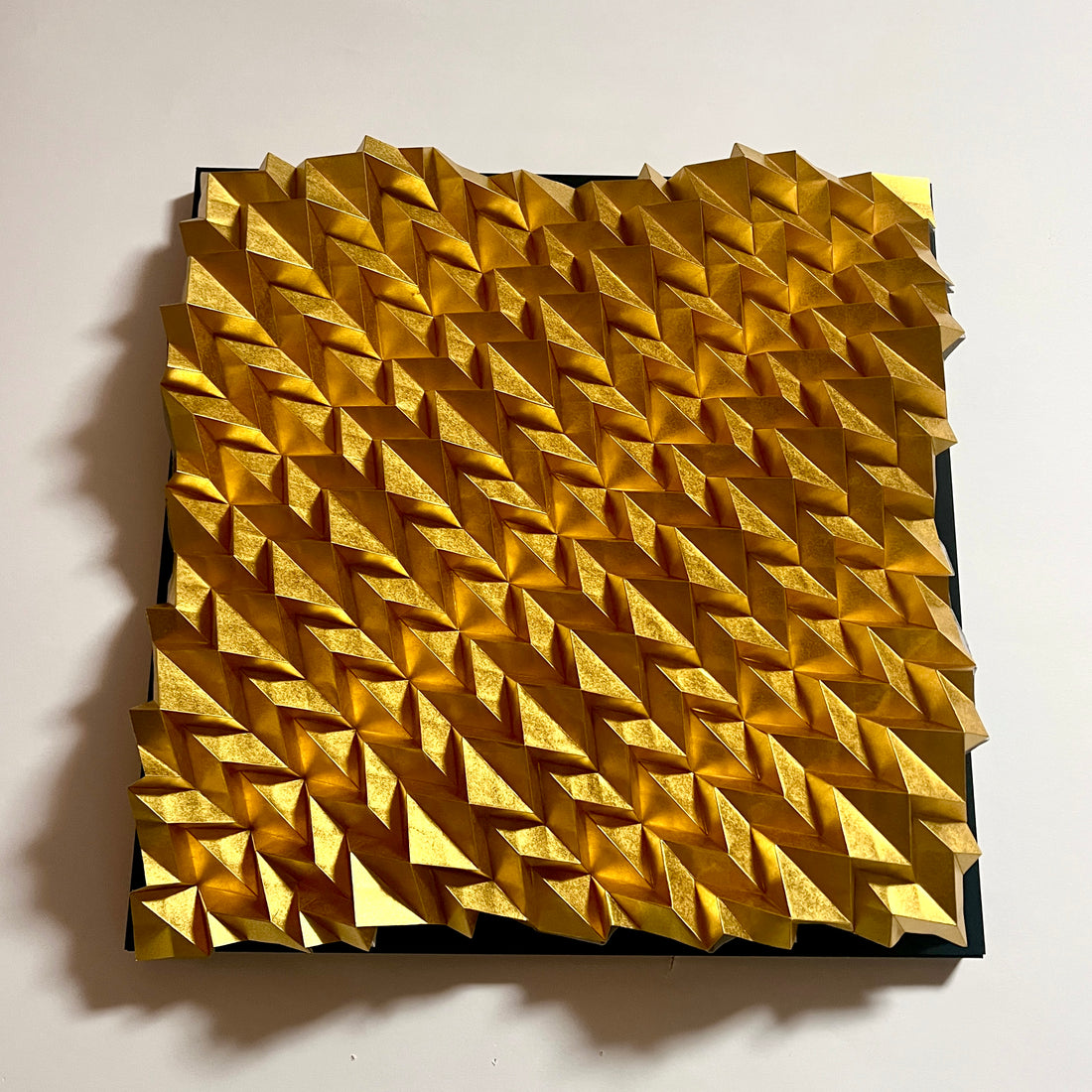 Origami Artwork Illusion (Diagonal) (Gold) (410) | D.Hinklay
