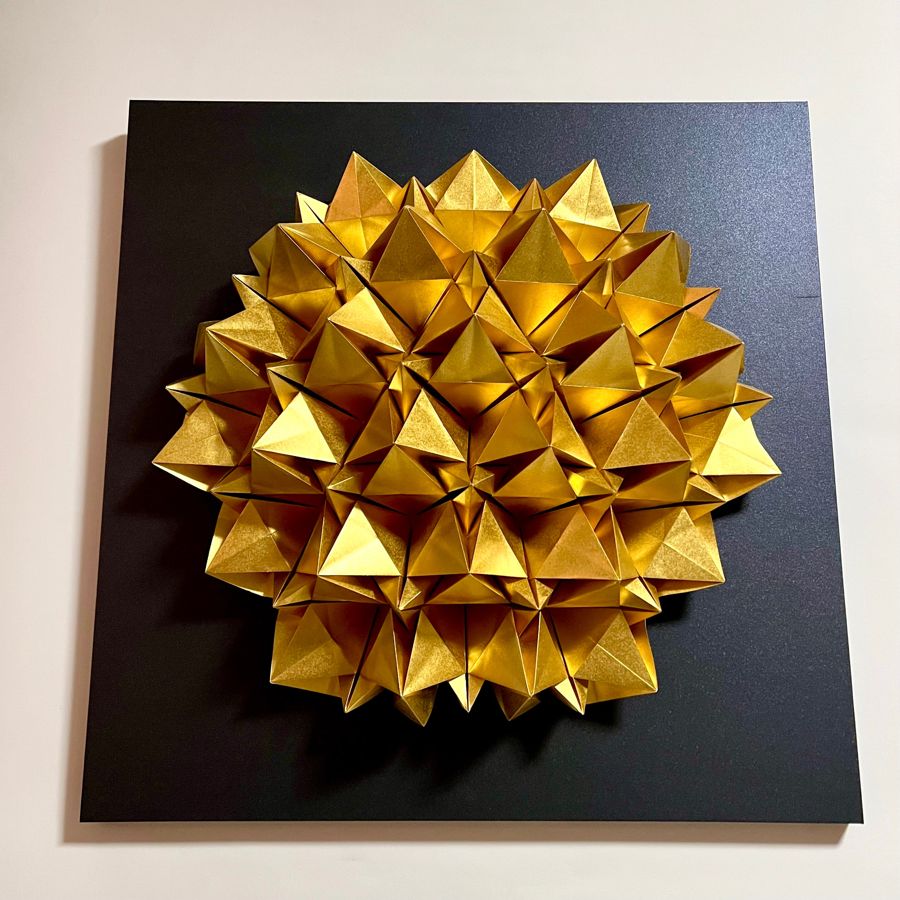 Origami Artwork The Shield (Gold)| D.Hinklay